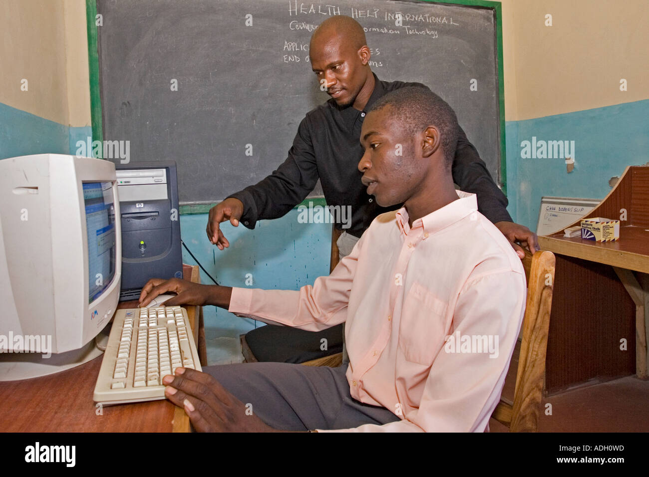Africa school computer hi-res stock photography and images - Alamy