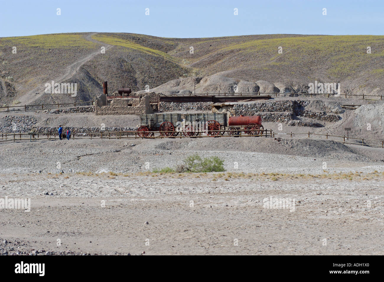 Train in national park hi-res stock photography and images - Alamy