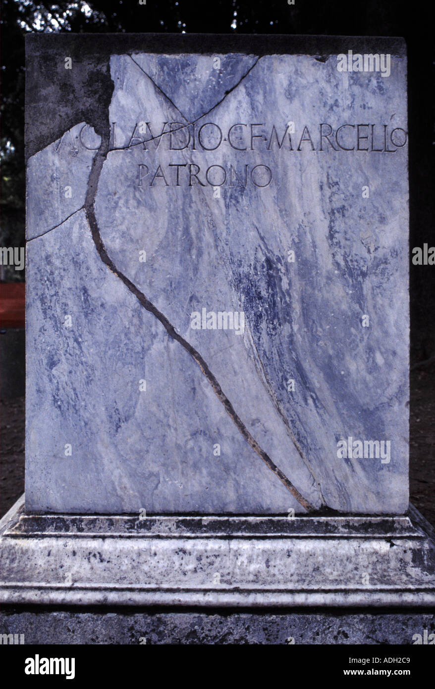 Epitaph pompeii hi-res stock photography and images - Alamy