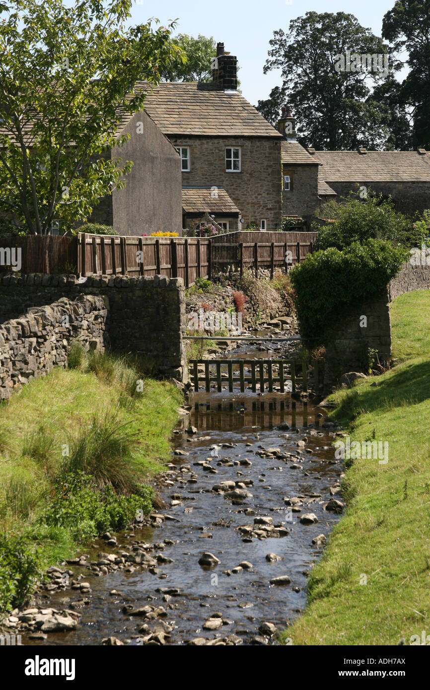Ribble valley village of downham hi-res stock photography and images ...