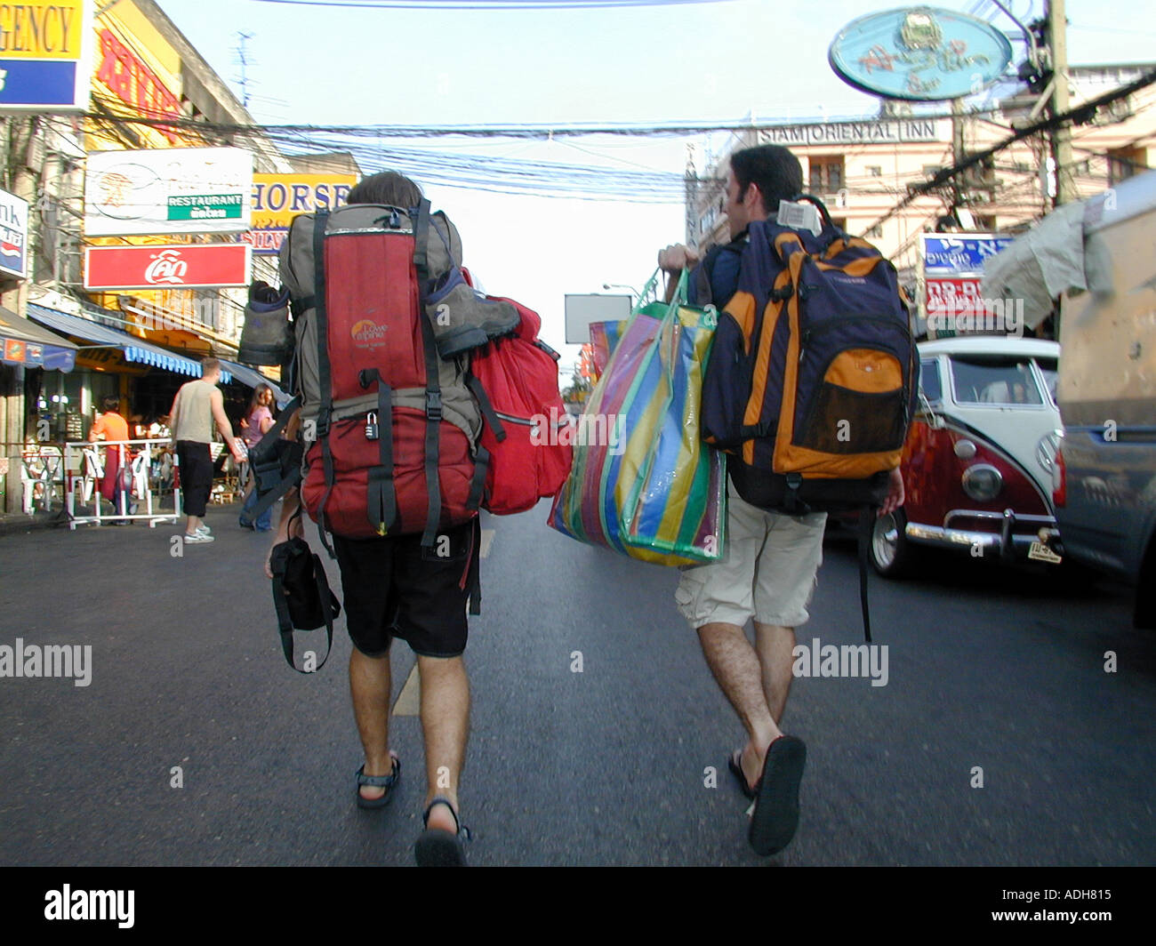 Backpacker thailand hi-res stock photography and images - Alamy