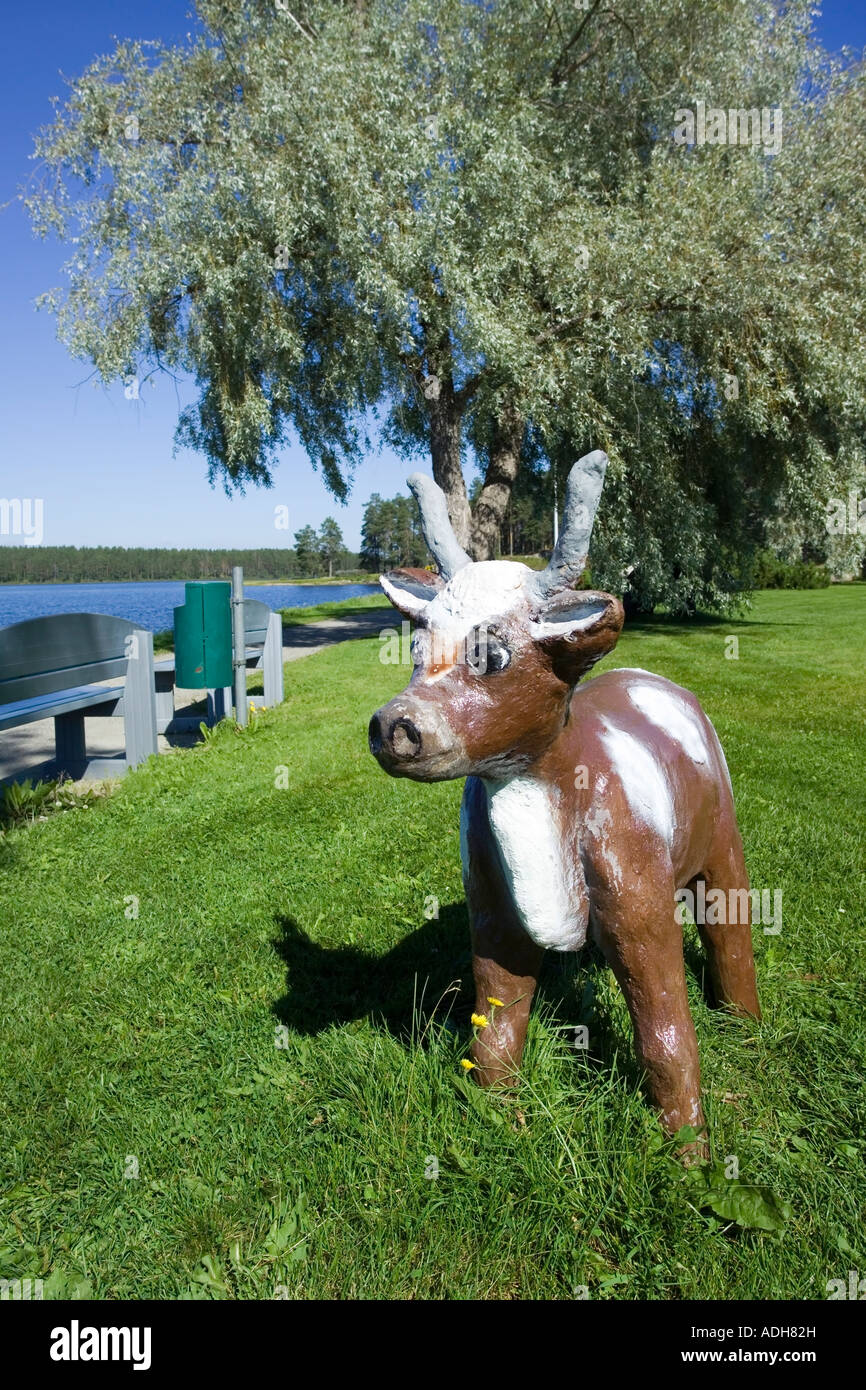 Cow statue outdoors hi-res stock photography and images - Alamy
