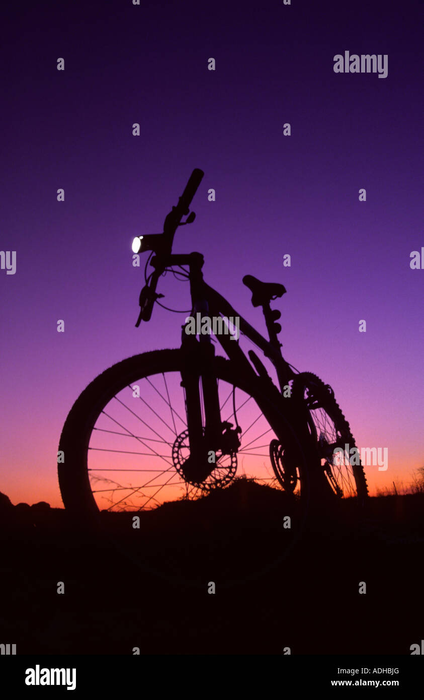 Bike at night Stock Photo - Alamy