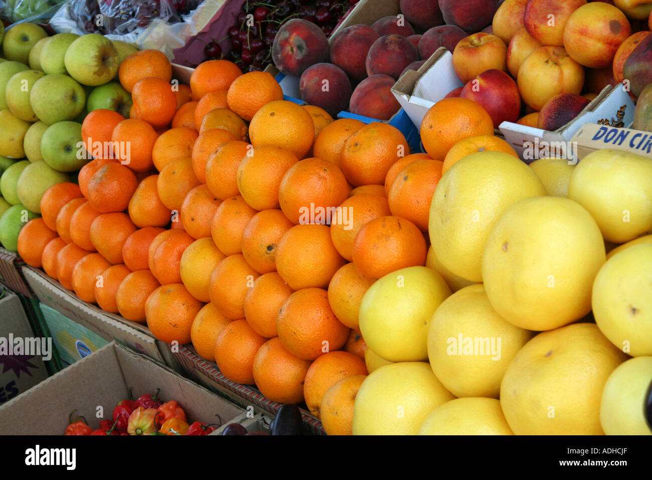 Mixed fruit stall Stock Photo - Alamy