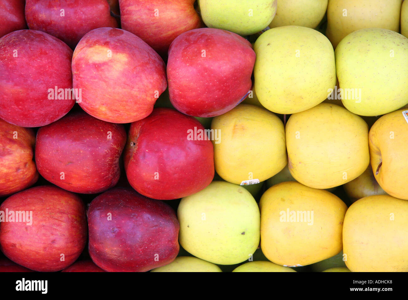A box of Apples Stock Photo - Alamy