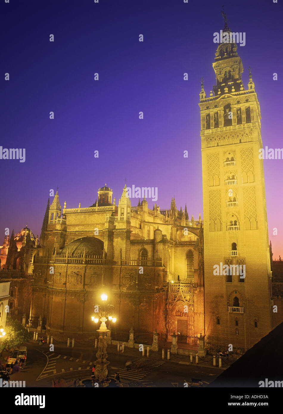 Islamic architecture in spain hi-res stock photography and images - Alamy