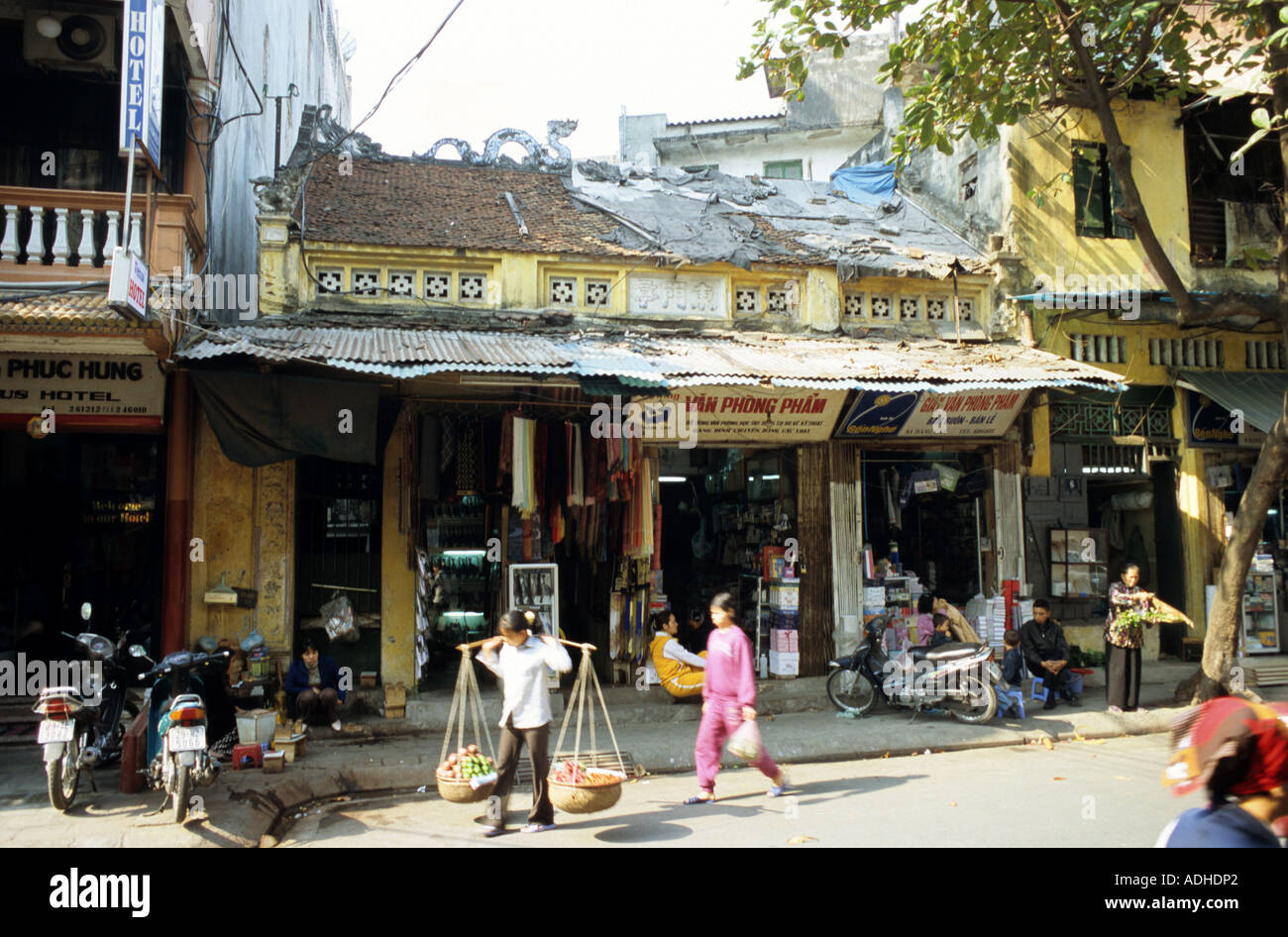 Old shopfronts on Hang Can St, Hanoi Old Quarter, Viet Nam Stock Photo ...