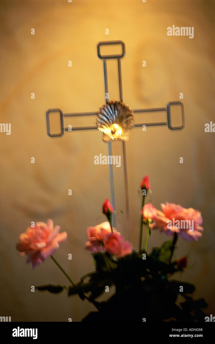 Cross of flowers hi-res stock photography and images - Alamy