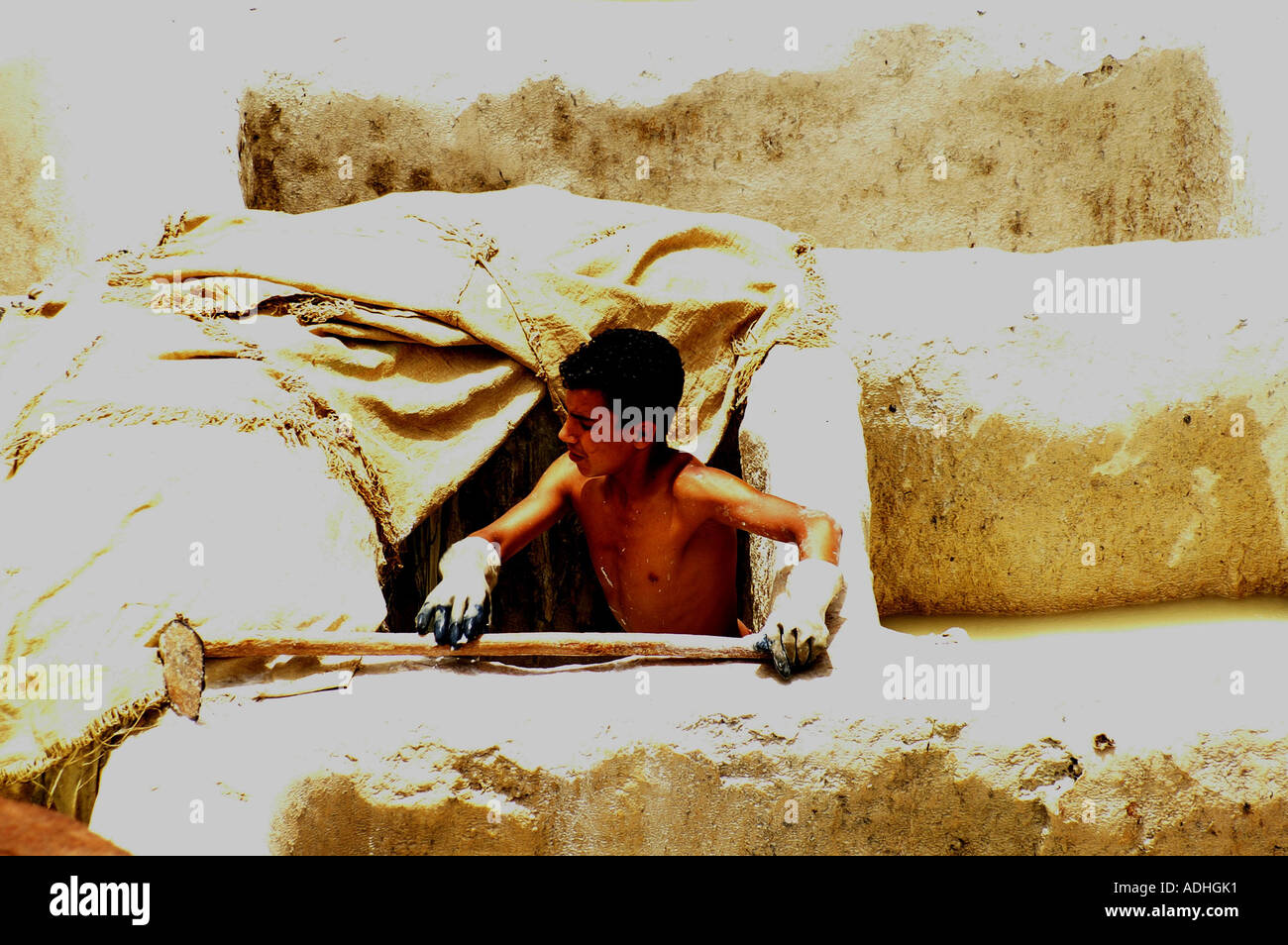 Tanners craft trade processing workshops arts hi-res stock photography ...