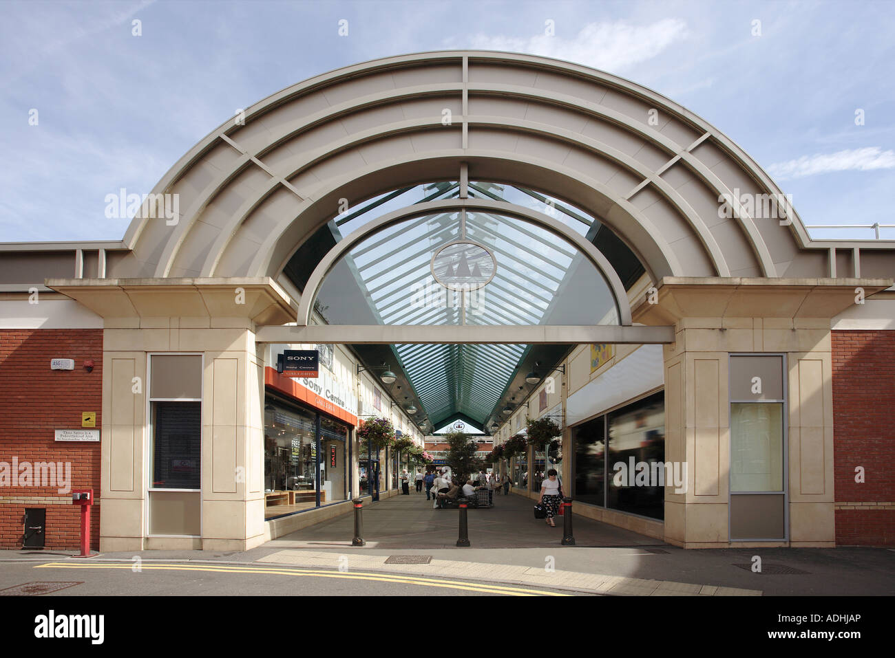 Shopping lichfield staffordshire hi-res stock photography and images ...