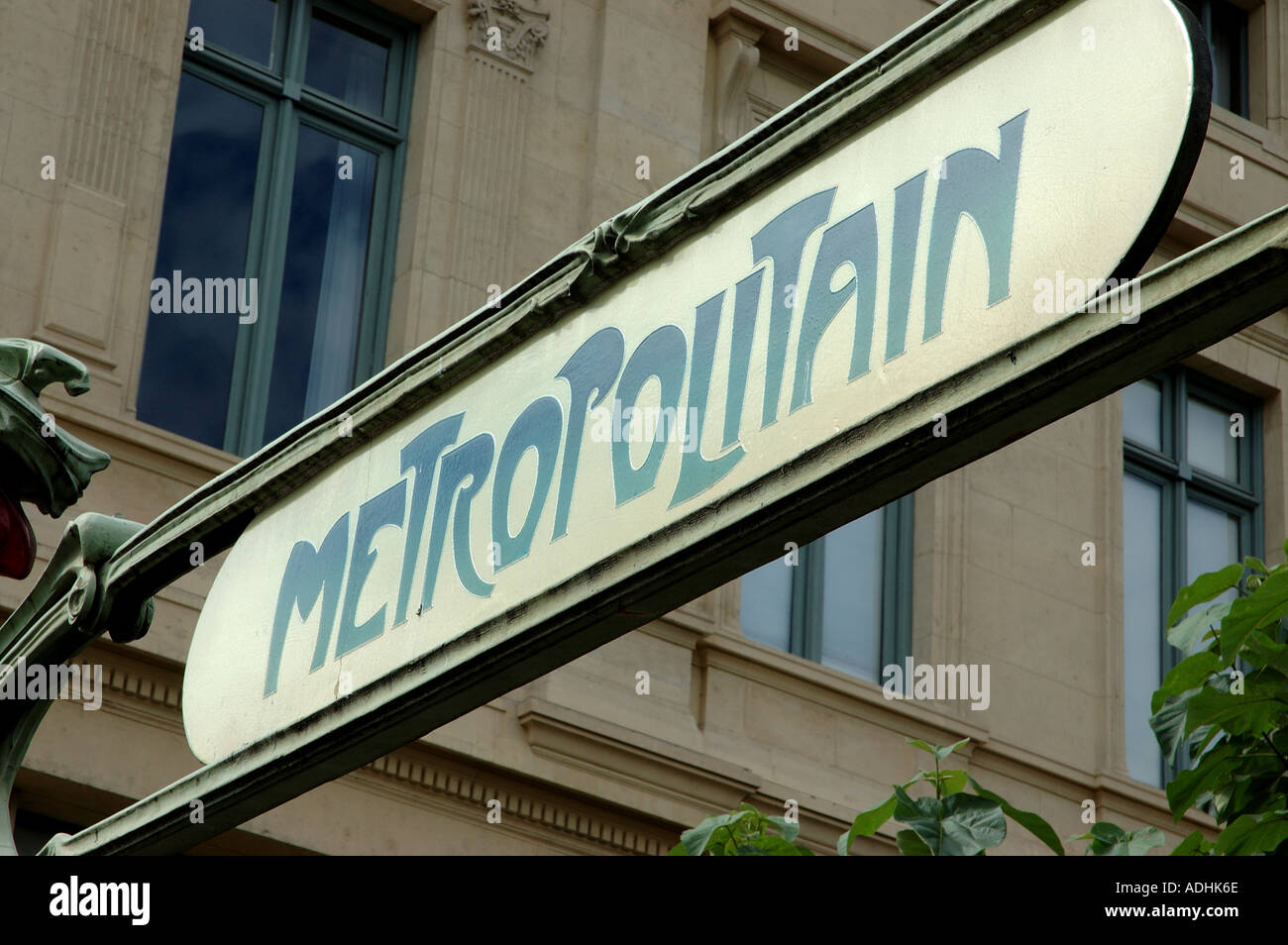 Metro sign in Paris Stock Photo - Alamy