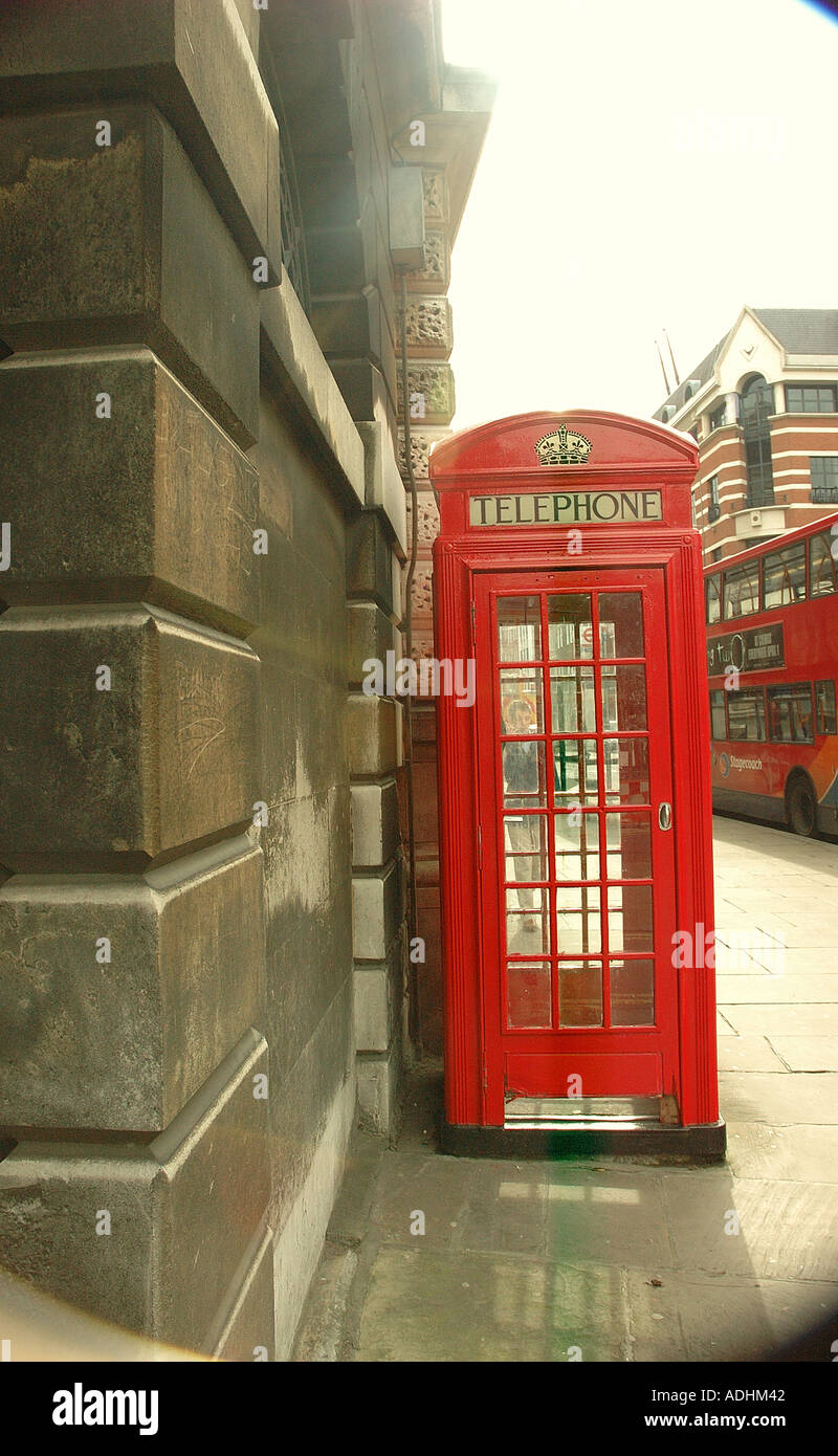 Famous London Red Telephone Box Stock Photo - Alamy