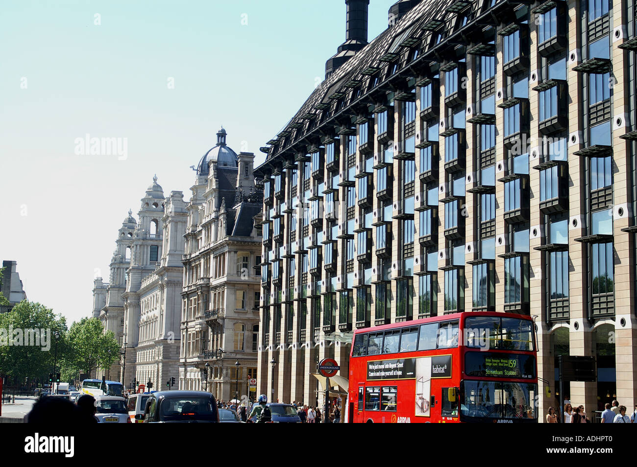 Parliamentary offices hi-res stock photography and images - Alamy