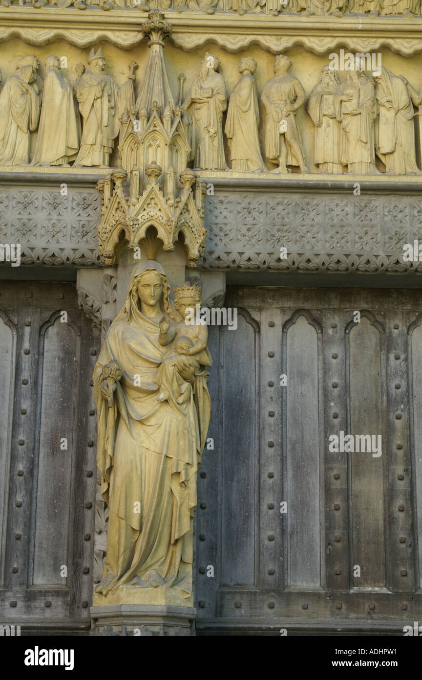 Above the portico of Westminster Abbey London England UK Stock Photo ...