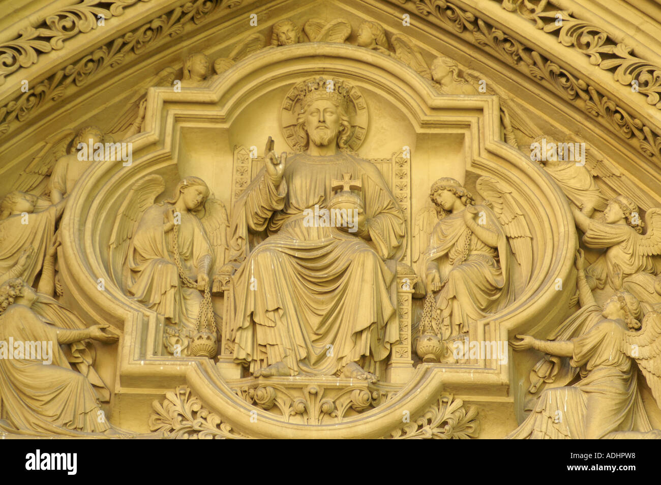 Above the portico of Westminster Abbey London England UK Stock Photo ...