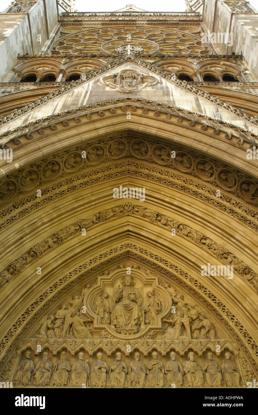 Above the portico of Westminster Abbey London England UK Stock Photo ...