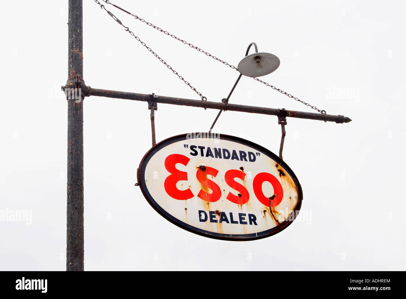 Vintage esso hi-res stock photography and images - Alamy