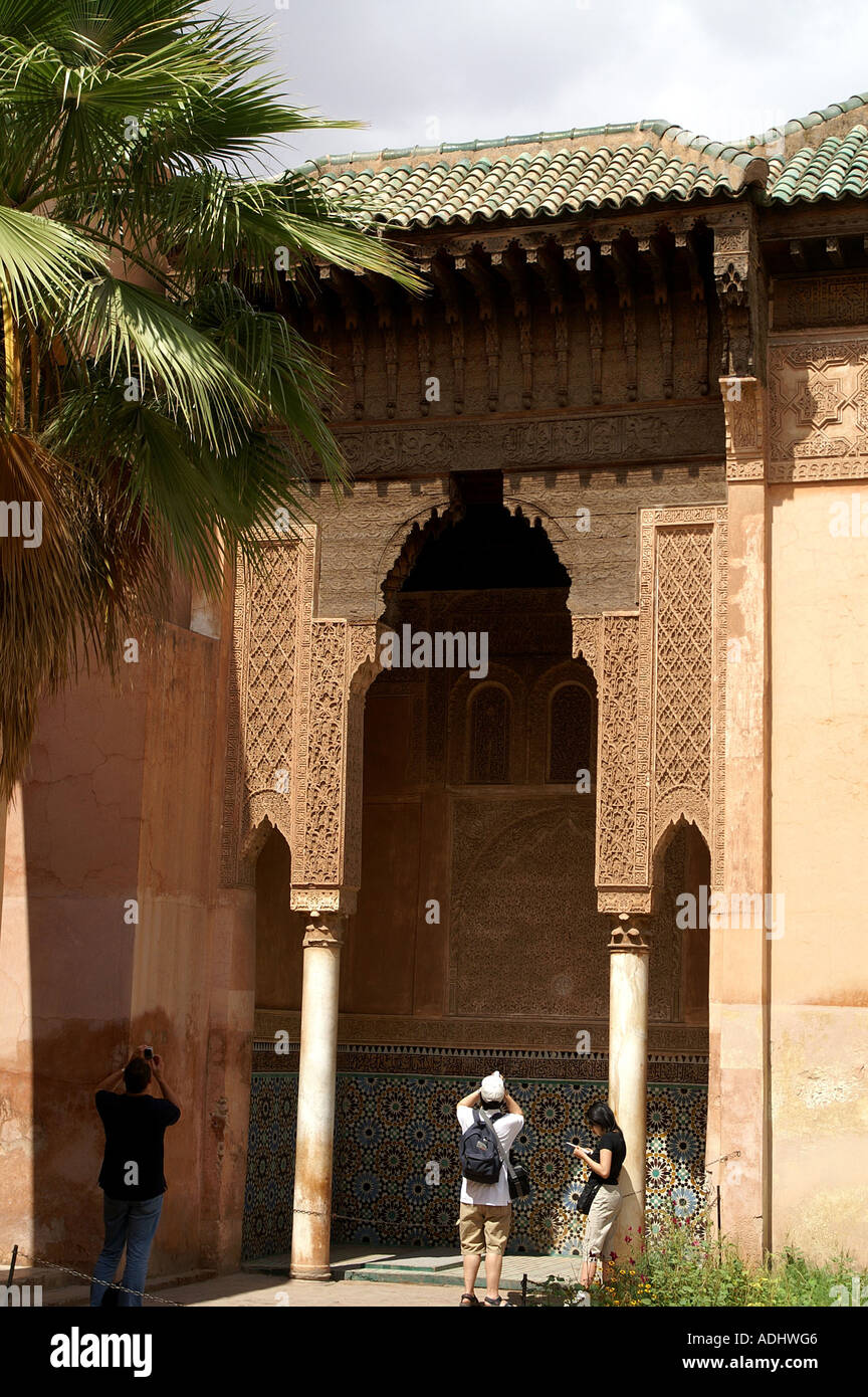 Archway in old marakech building hi-res stock photography and images ...