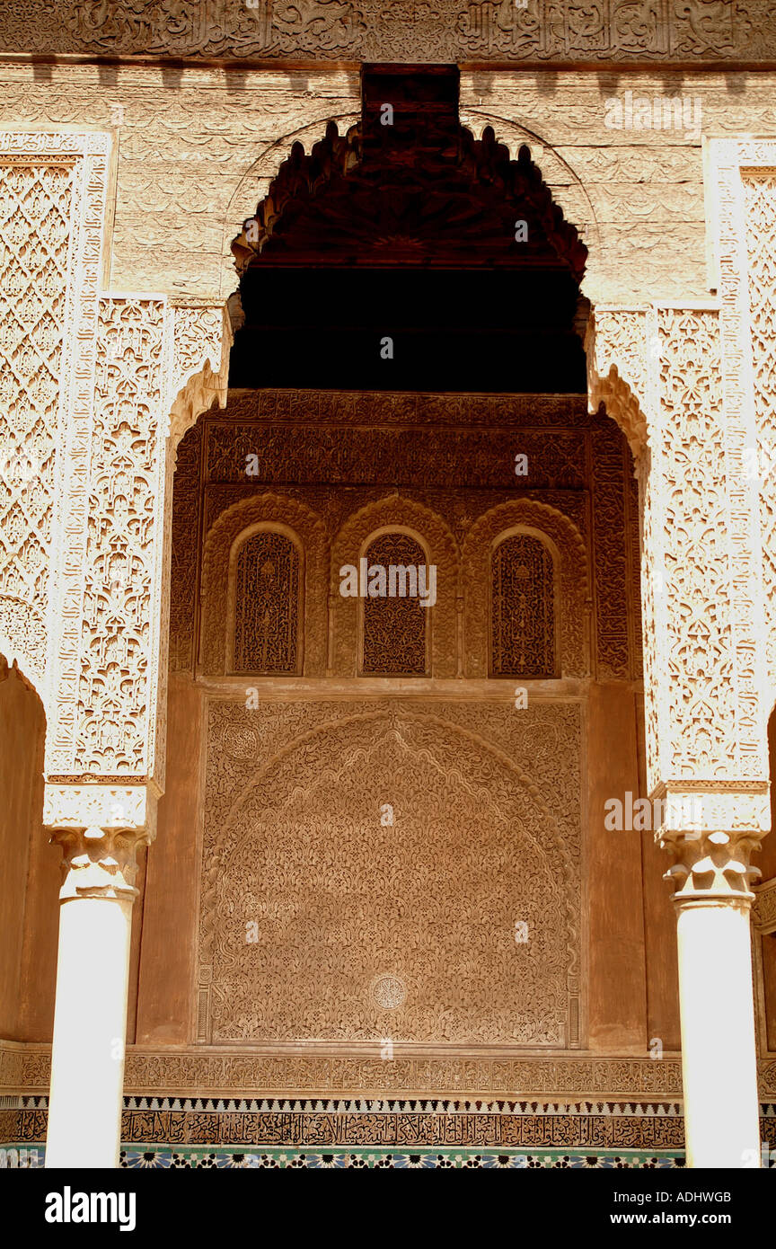 Archway in old marakech building hi-res stock photography and images ...