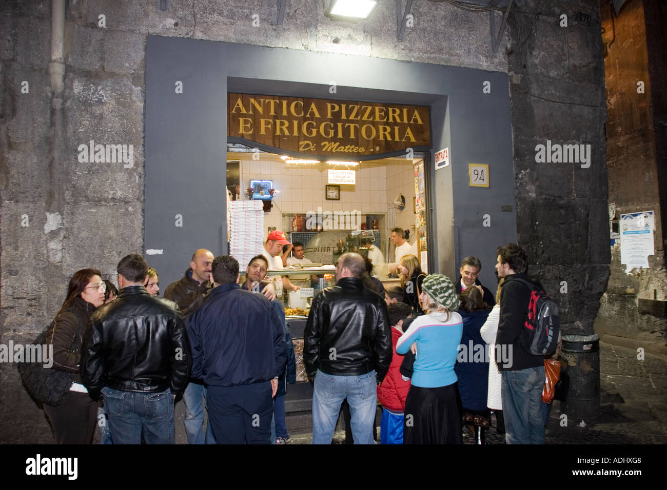 Antica pizzeria di matteo hi-res stock photography and images - Alamy