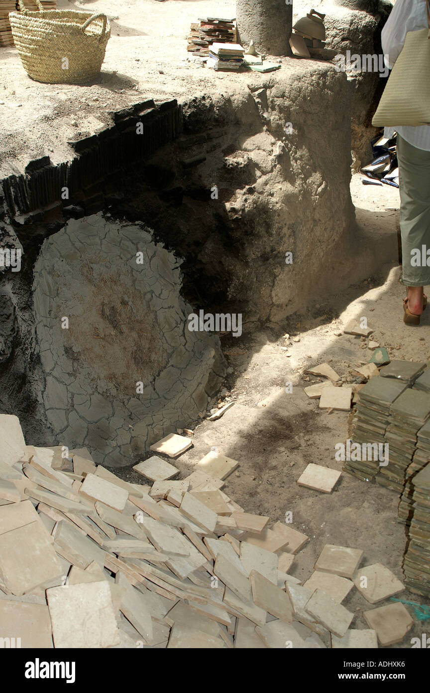 Fire clay works hi-res stock photography and images - Alamy