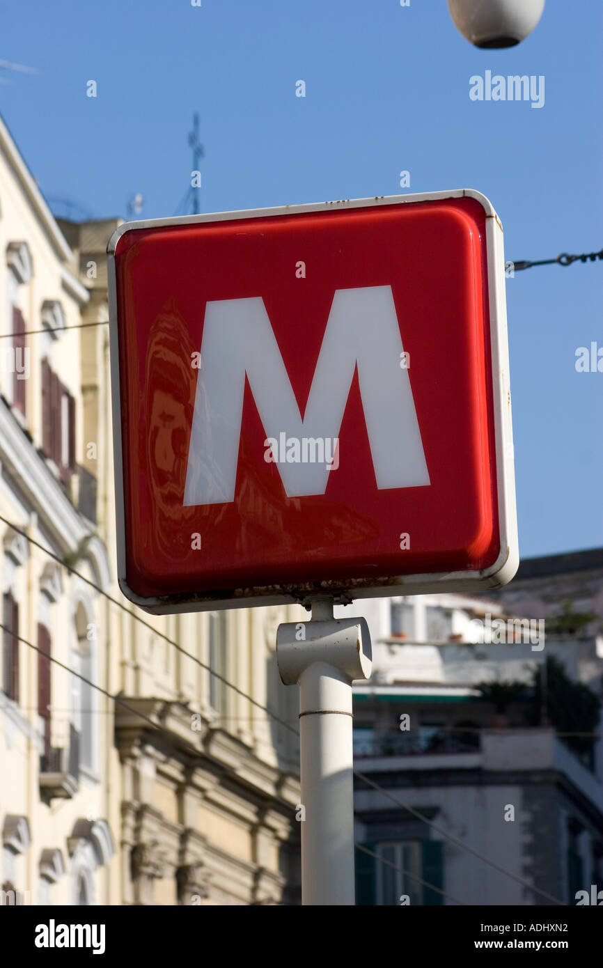 Naples metro sign hi-res stock photography and images - Alamy