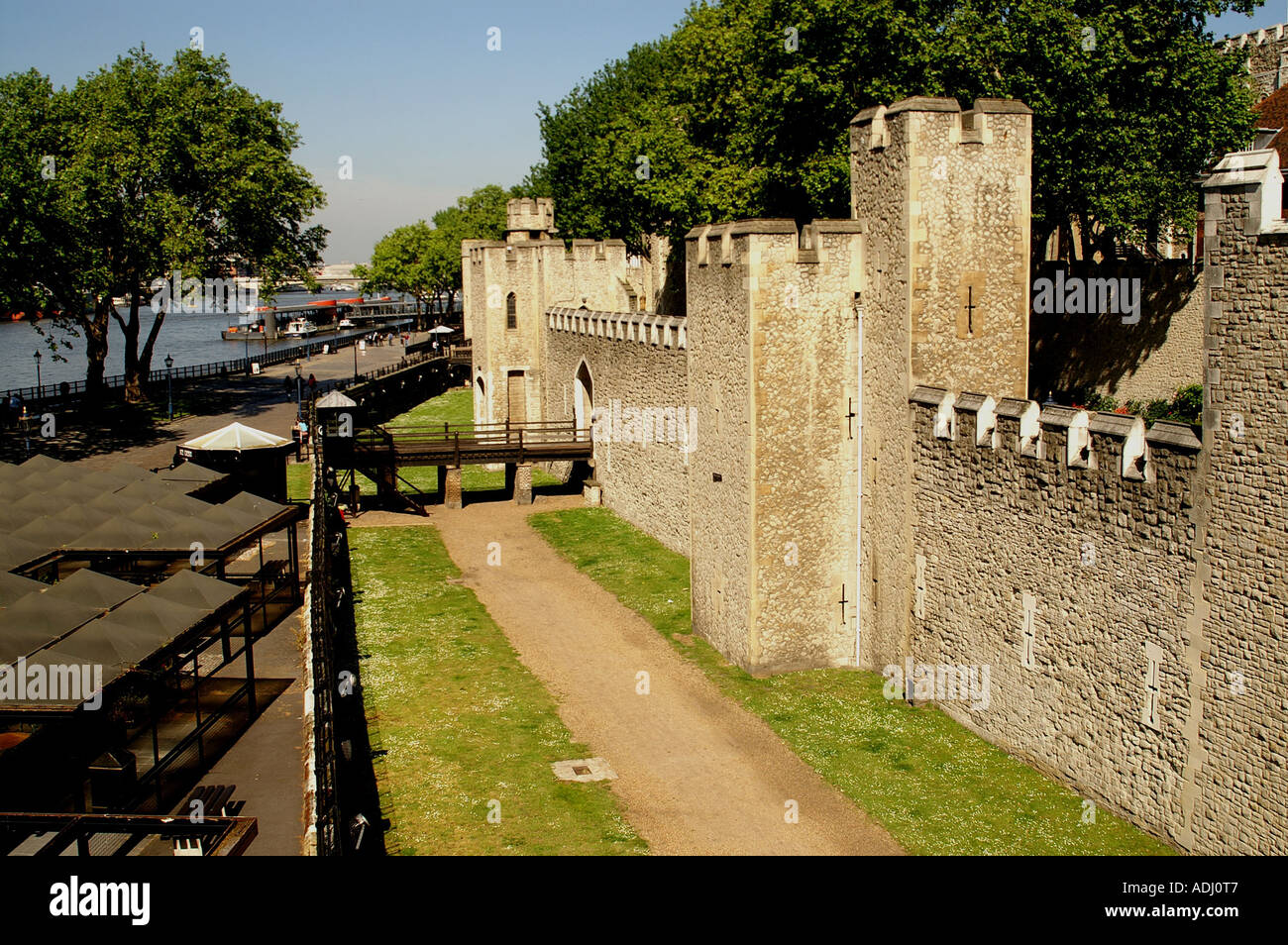 The Tower of London and moat Stock Photo - Alamy