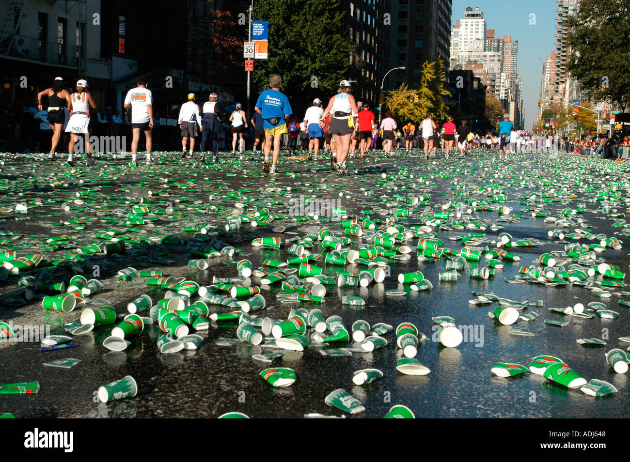 Water station marathon new york hi-res stock photography and images - Alamy