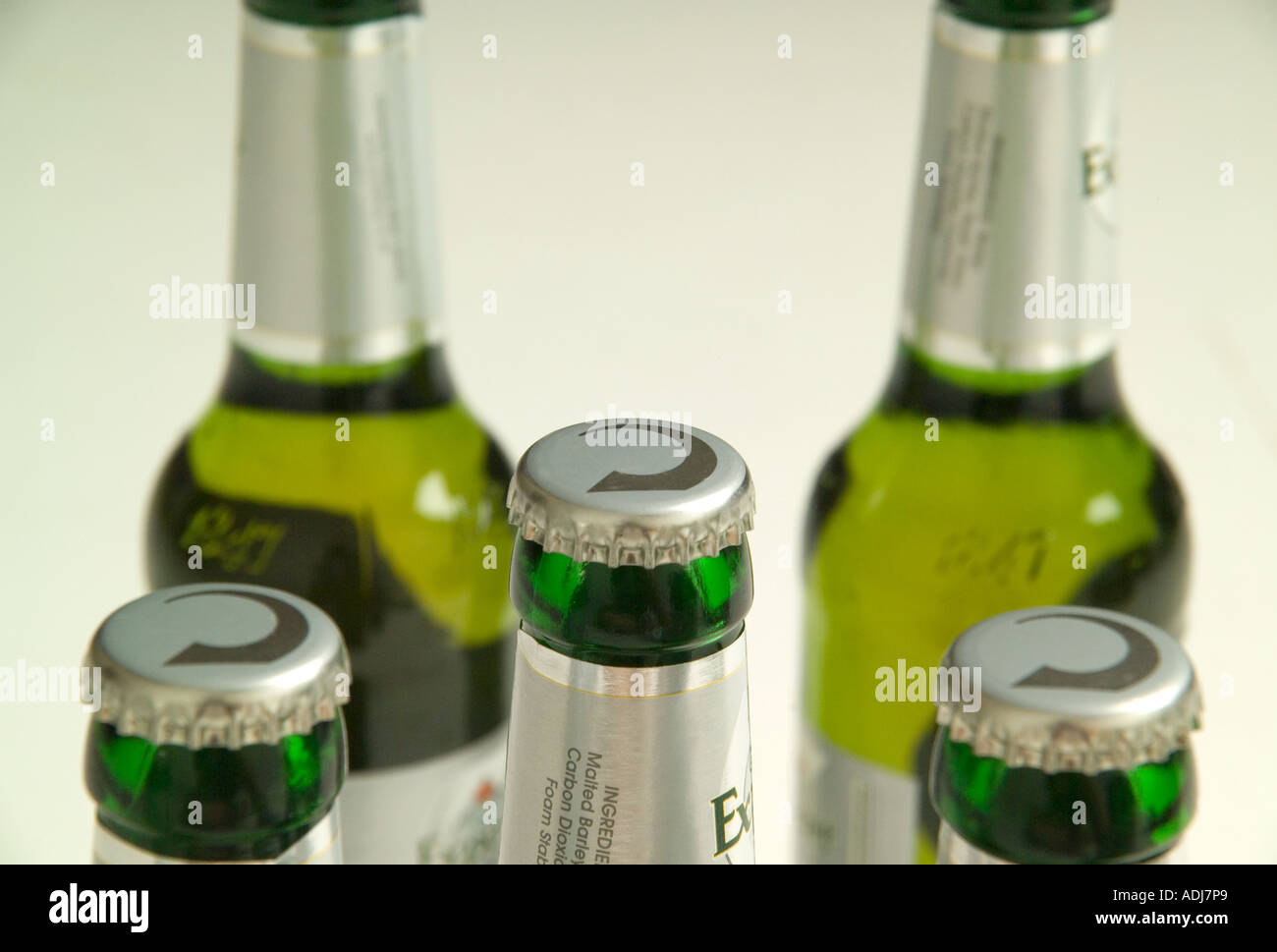 Foil tops hi-res stock photography and images - Alamy