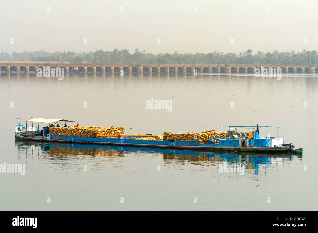 Barge on the River Nile transporting goods, Egypt Stock Photo - Alamy