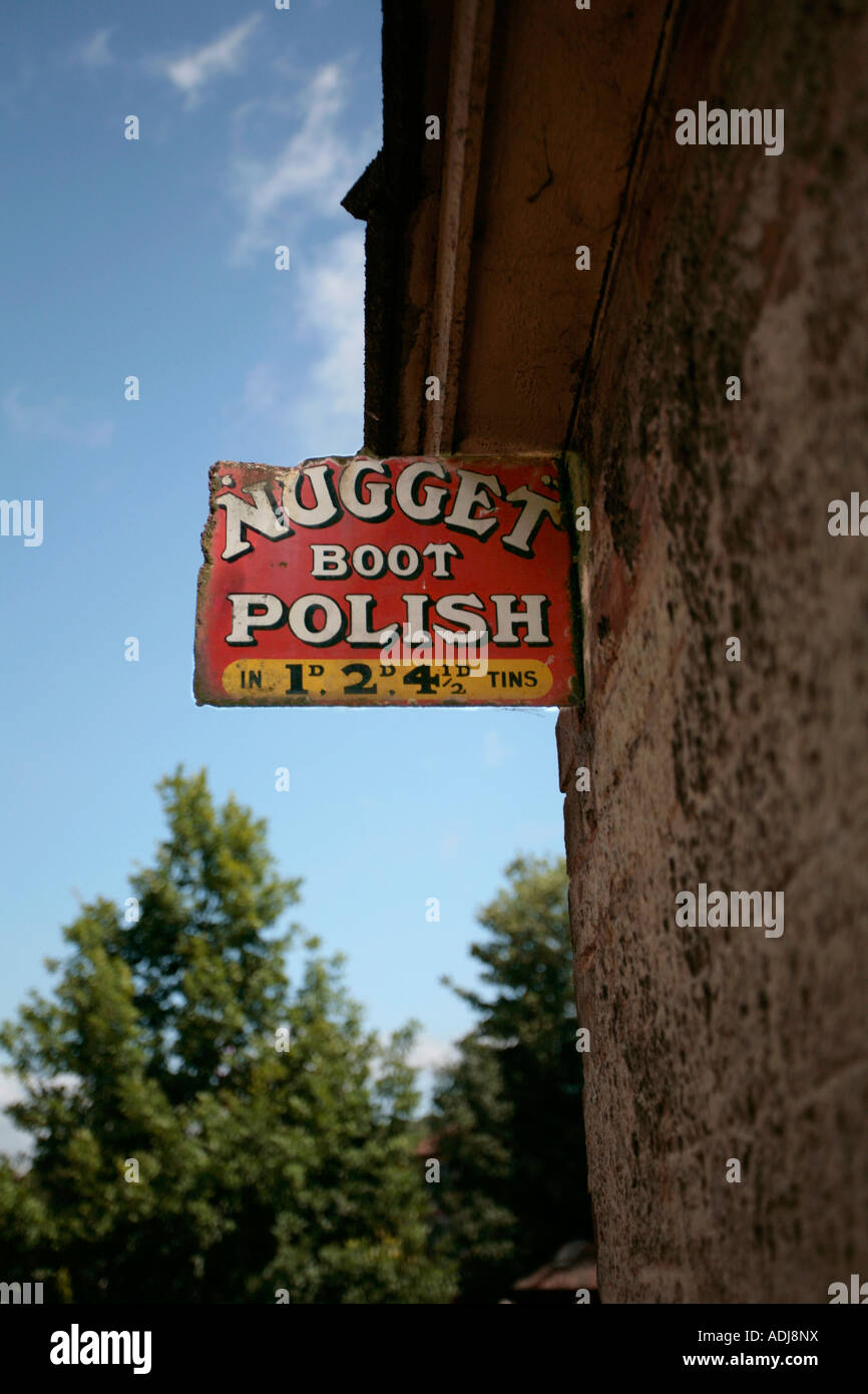 Vintage shoe polish brand hi-res stock photography and images - Alamy