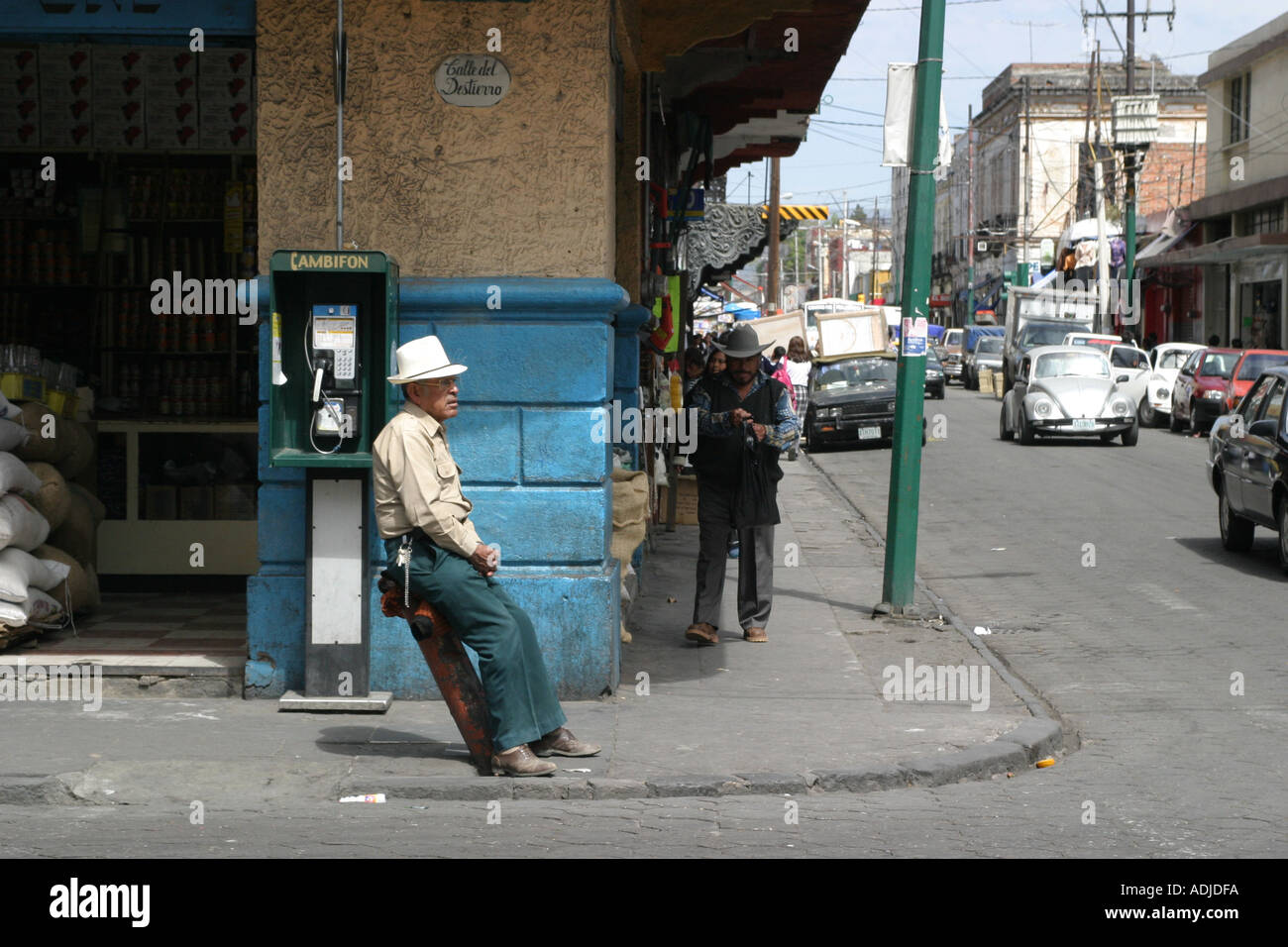 Mexican pay phone hi-res stock photography and images - Alamy