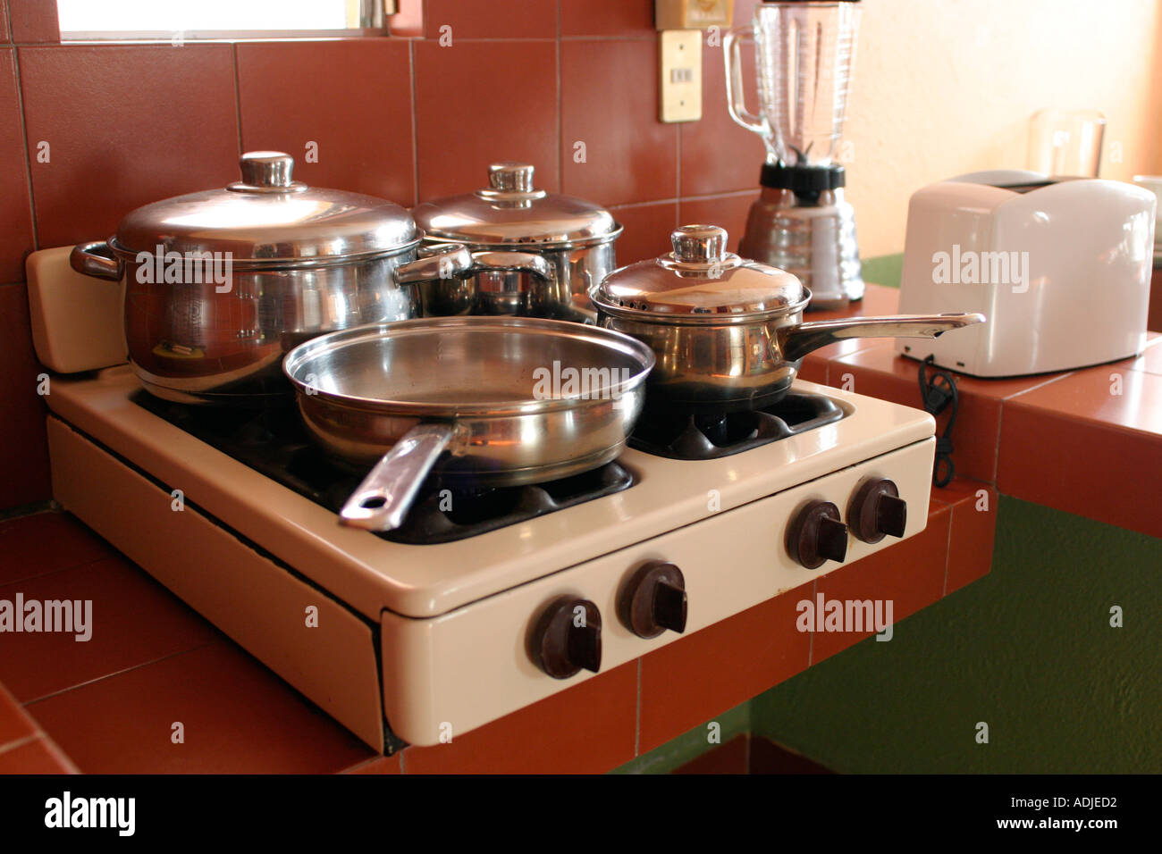 1970 kitchen hi-res stock photography and images - Alamy