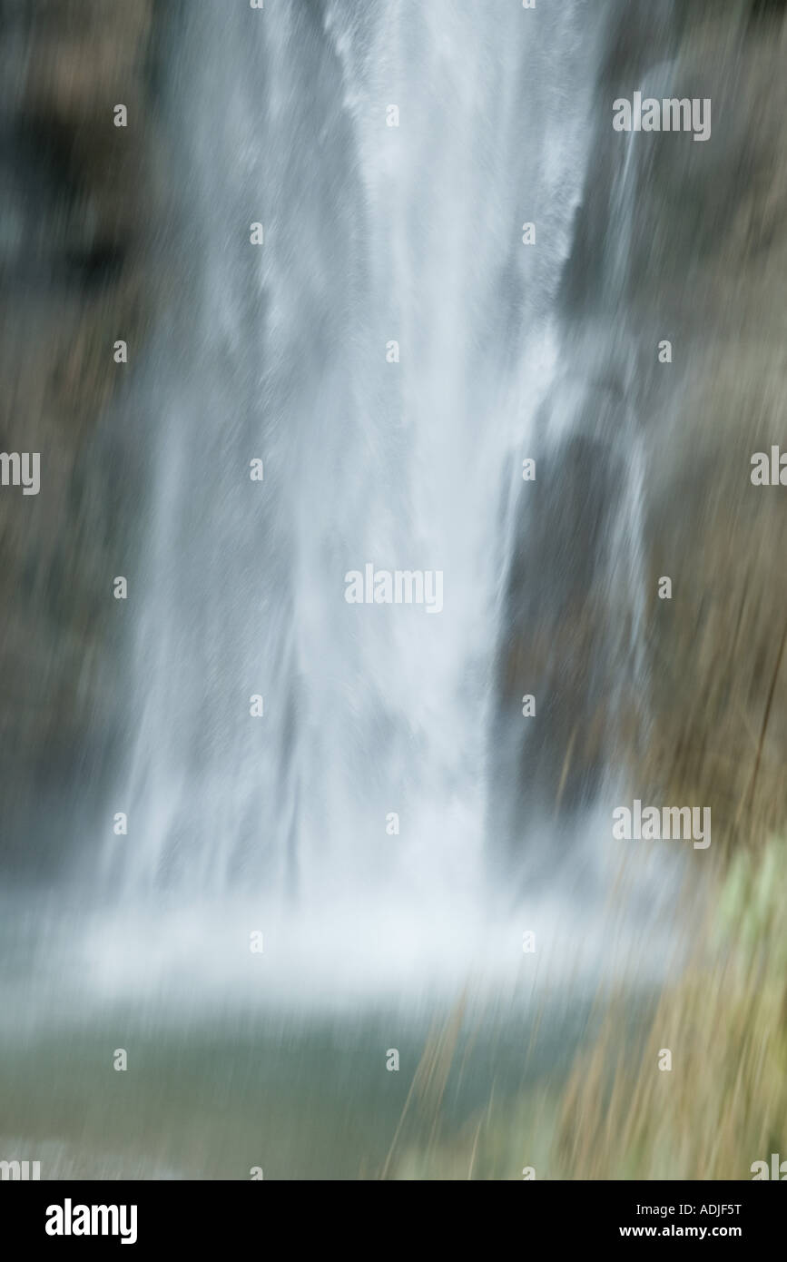 Waterfalls motion splashes cascades hi-res stock photography and images ...
