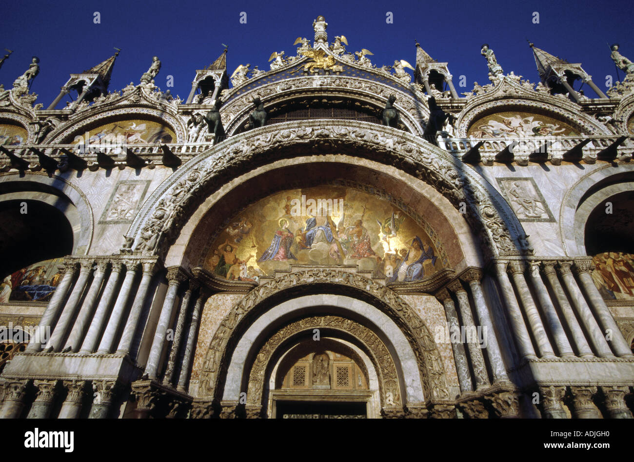 Basilica venice mosaics religious san hi-res stock photography and ...