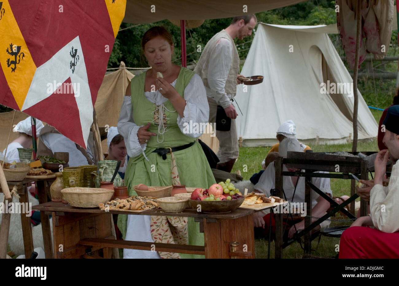 Common Medieval Peole Eating