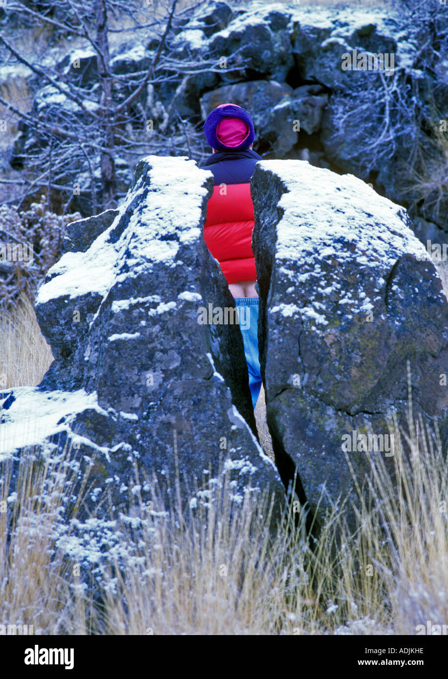 Crack in rock and butt Stock Photo - Alamy