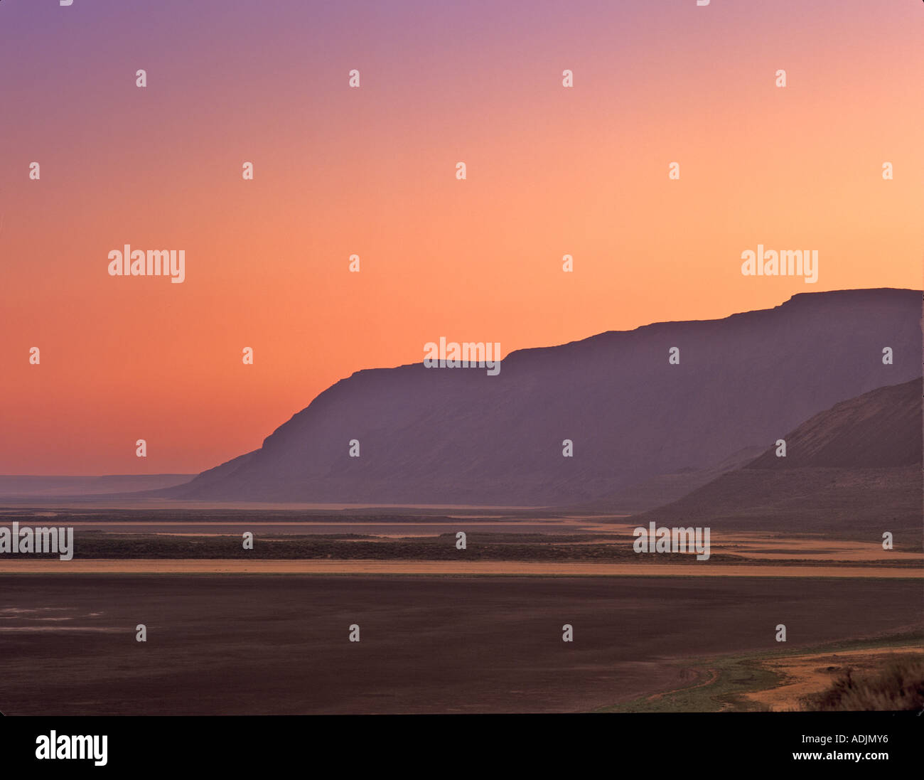 Poker Jim Ridge at sunrise Hart Mountain National antelope Refuge ...