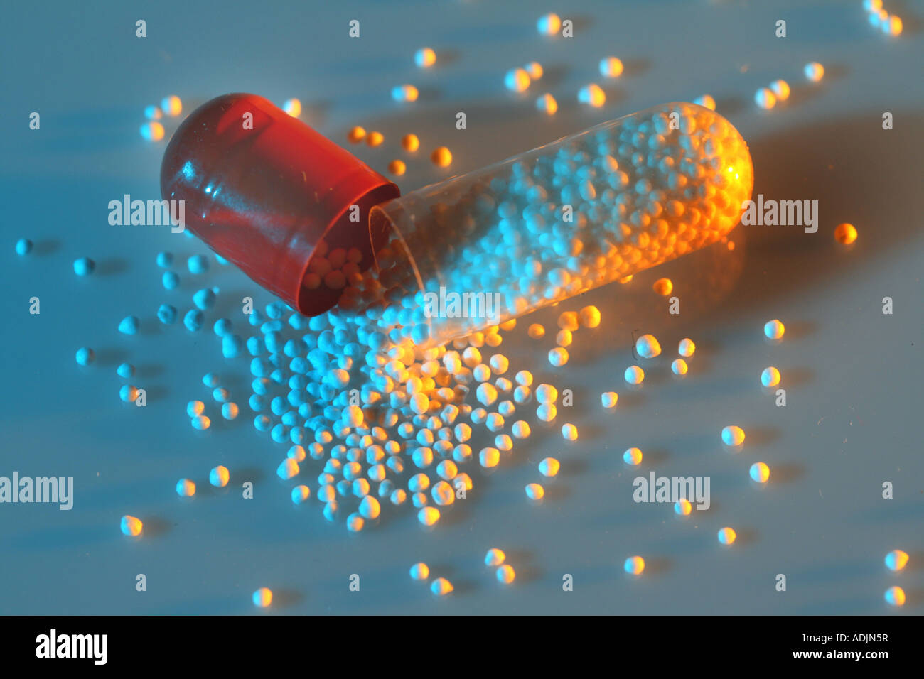 Retention compound hi-res stock photography and images - Alamy