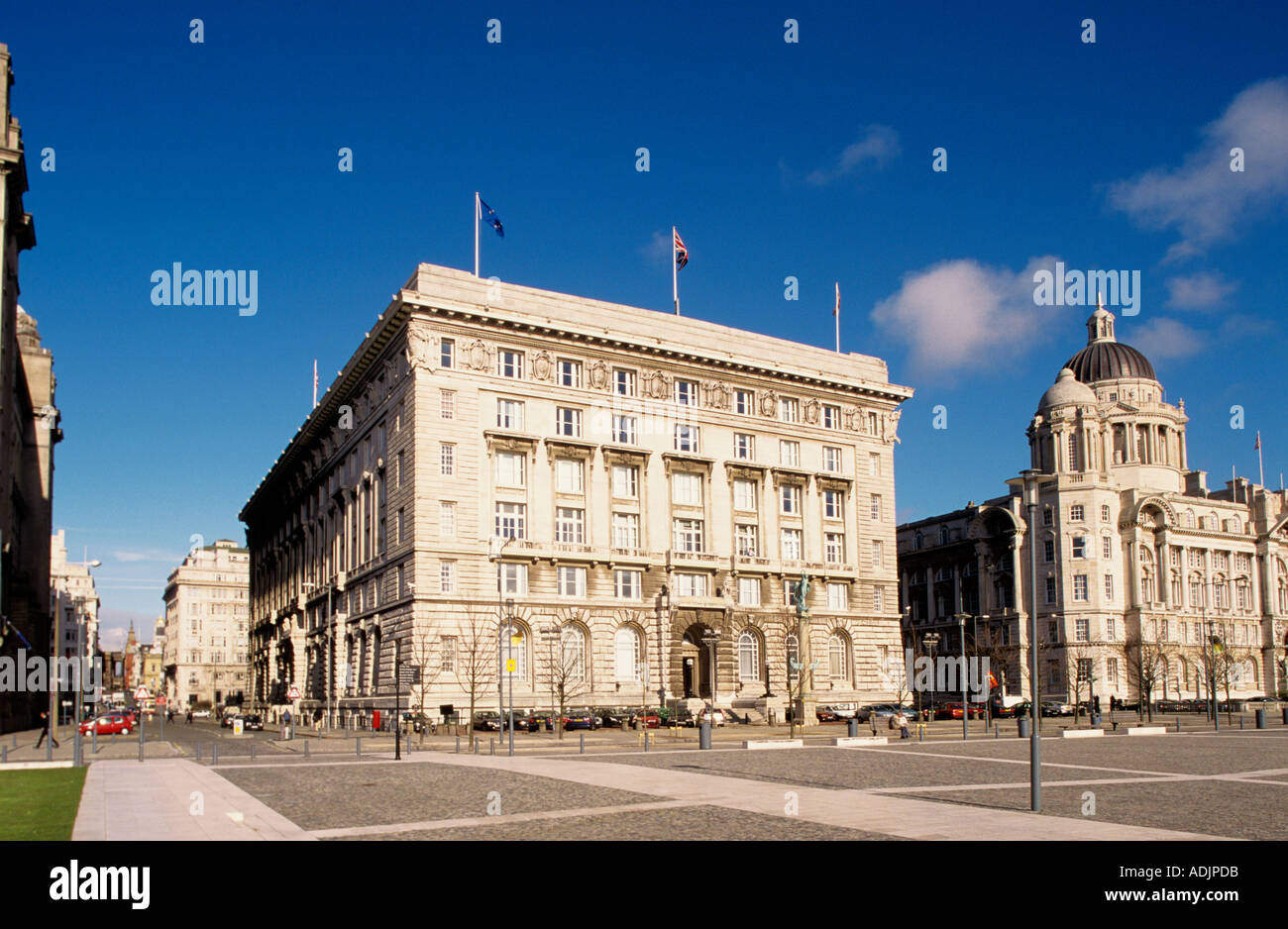 Cunard building liverpool hi-res stock photography and images - Alamy