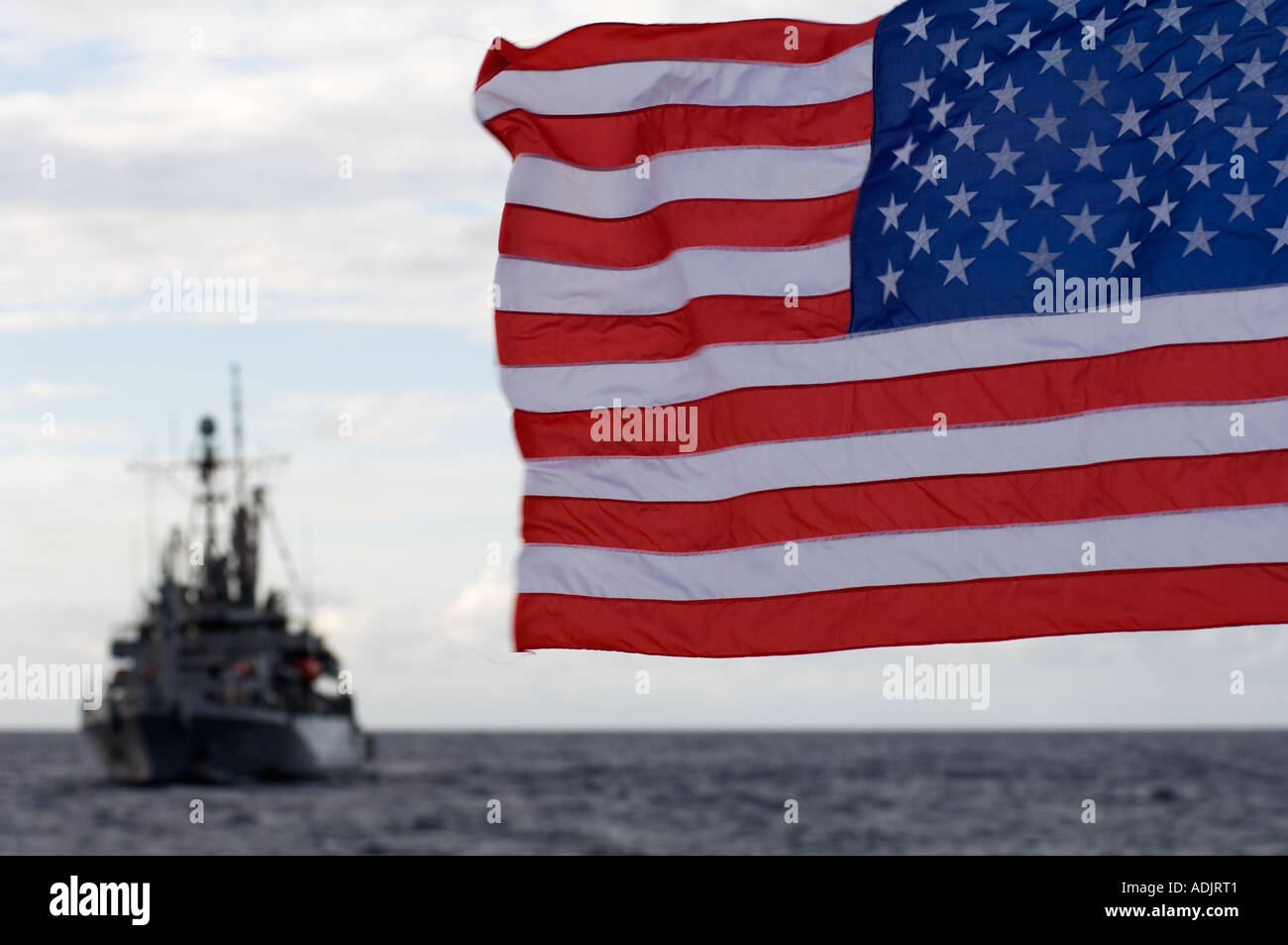 USS Salvor meets the MV Trident in the Gulf of Thailand Stock Photo - Alamy