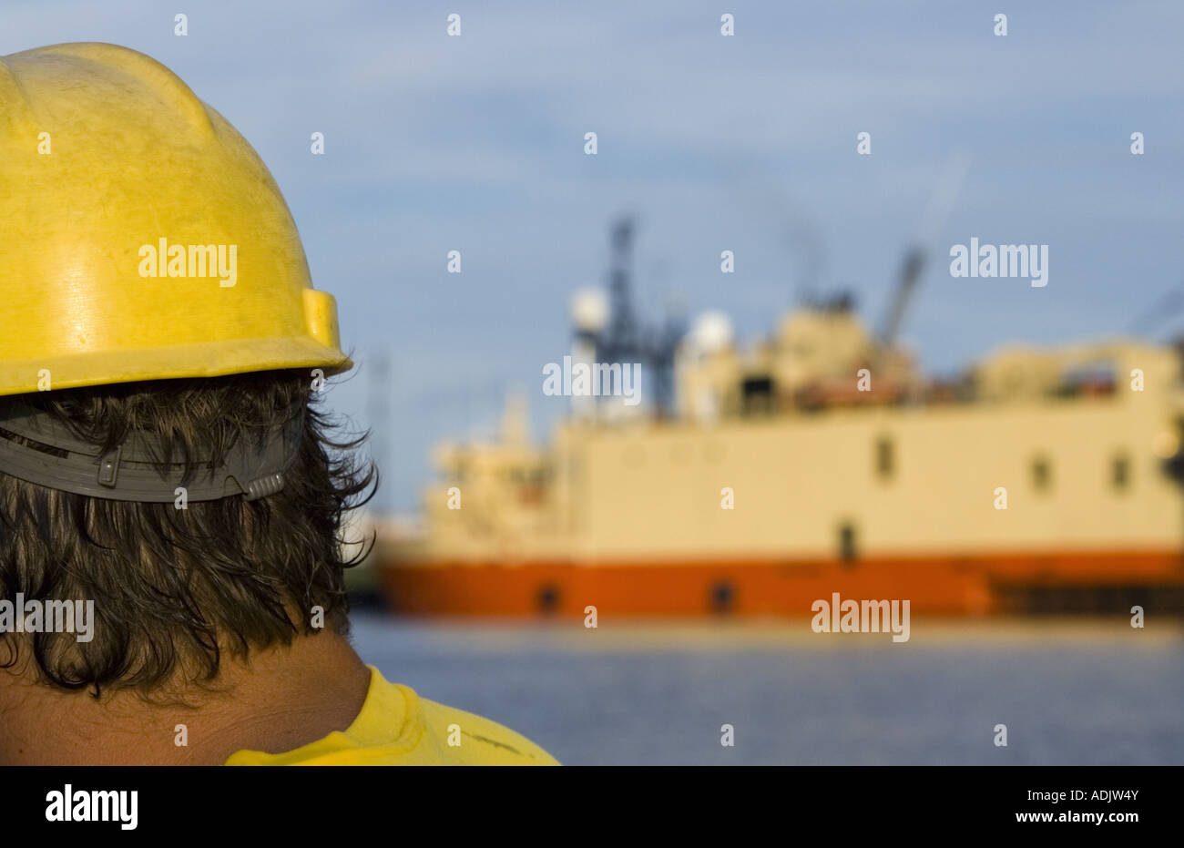Maritime and transport worker hi-res stock photography and images - Alamy