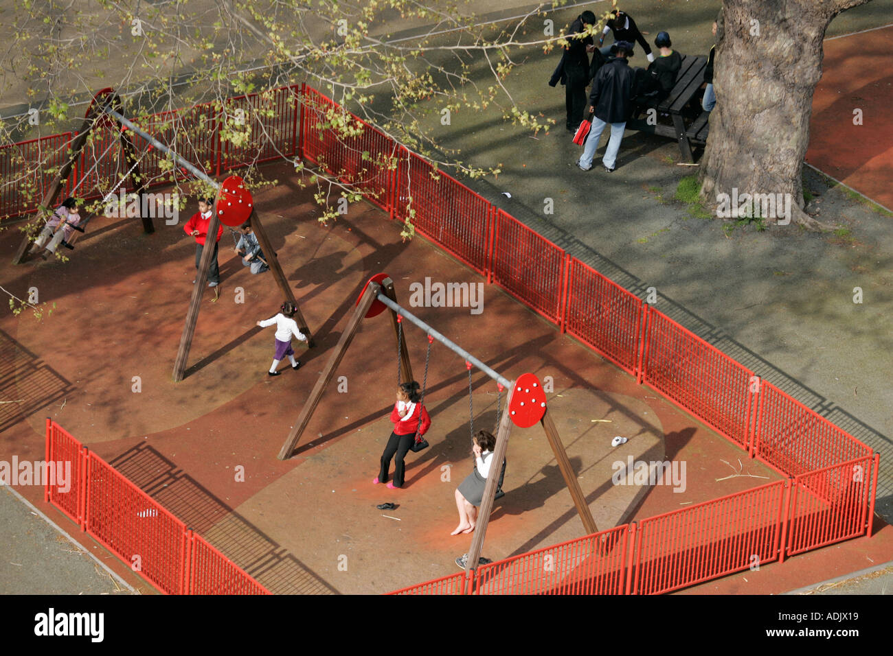 Council estate children london hi-res stock photography and images - Alamy