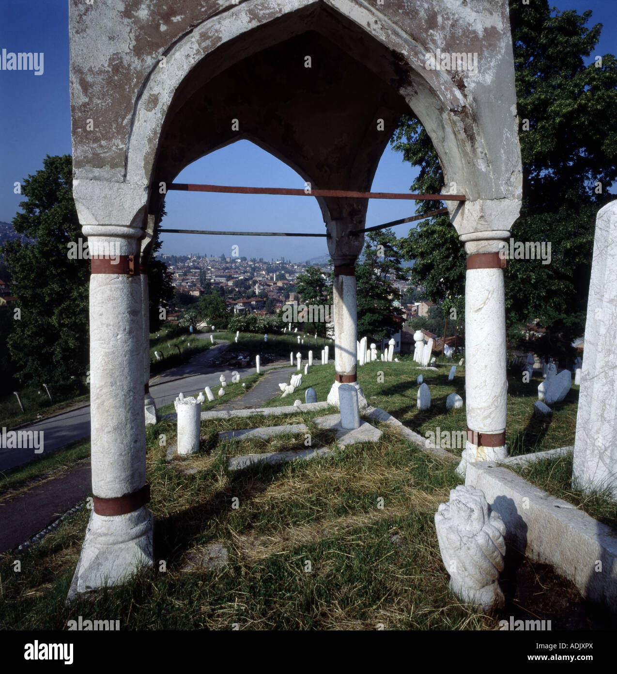 Turkish cemetery hi-res stock photography and images - Alamy