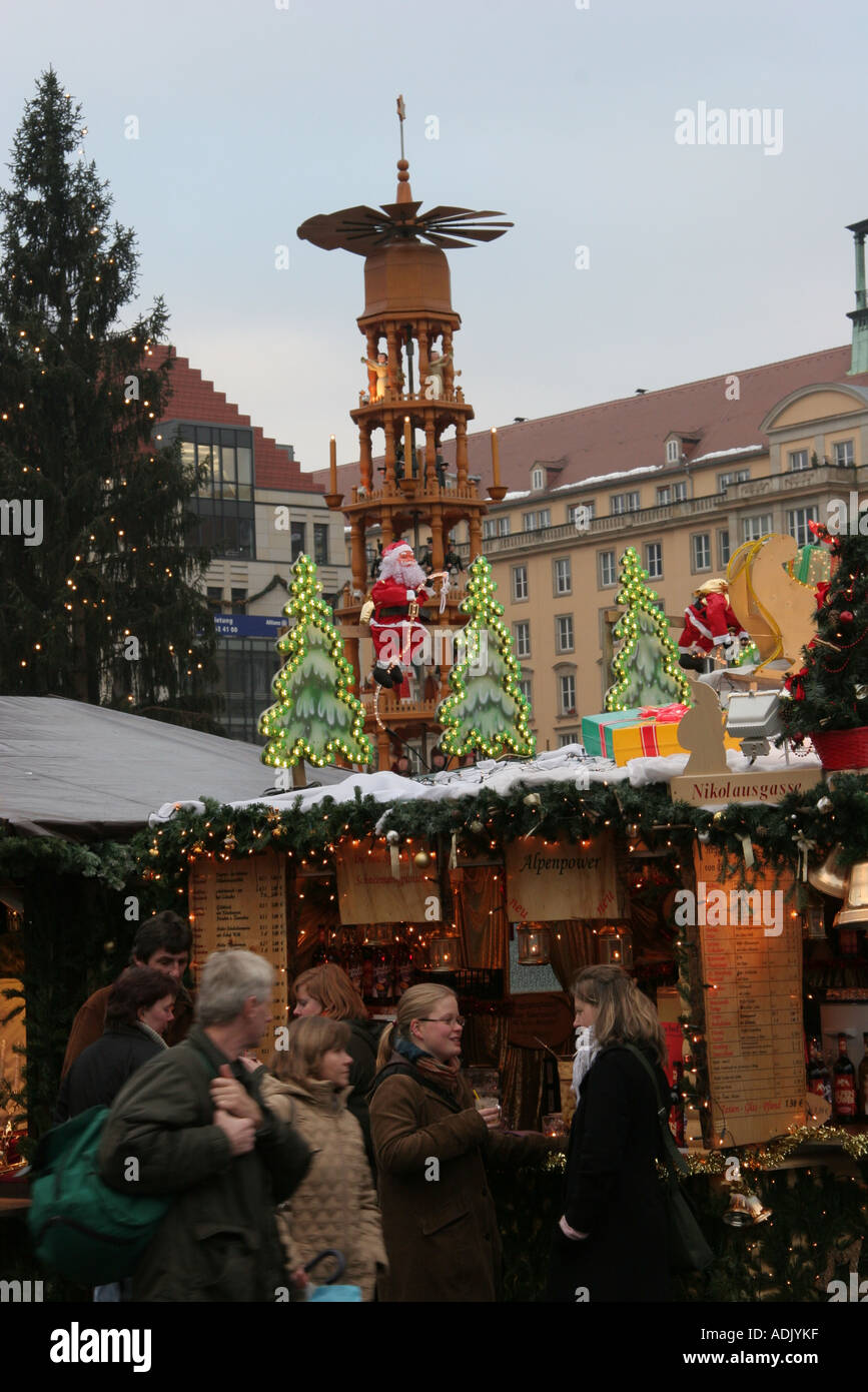 Striezel markt hi-res stock photography and images - Alamy