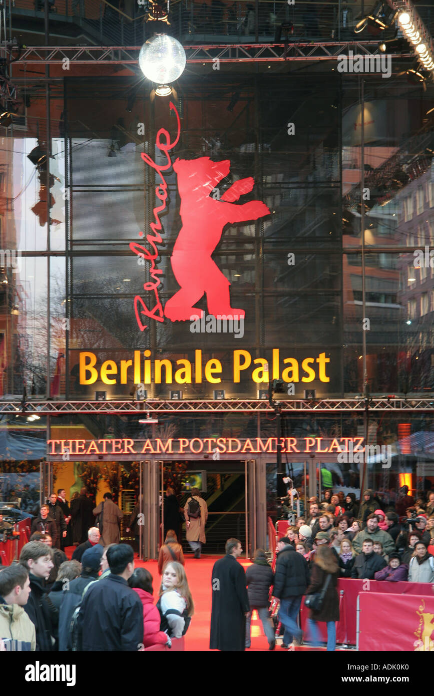 Symbol of the berlinale hi-res stock photography and images - Alamy