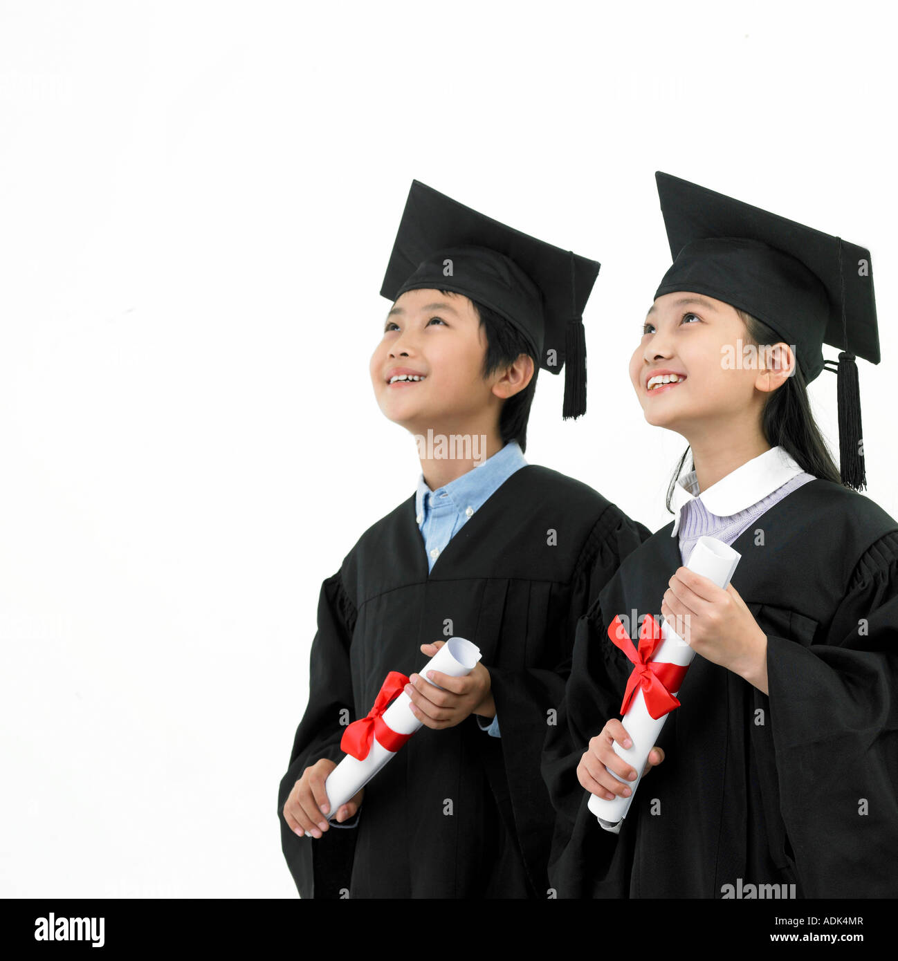 Graduating students korean hi-res stock photography and images - Alamy