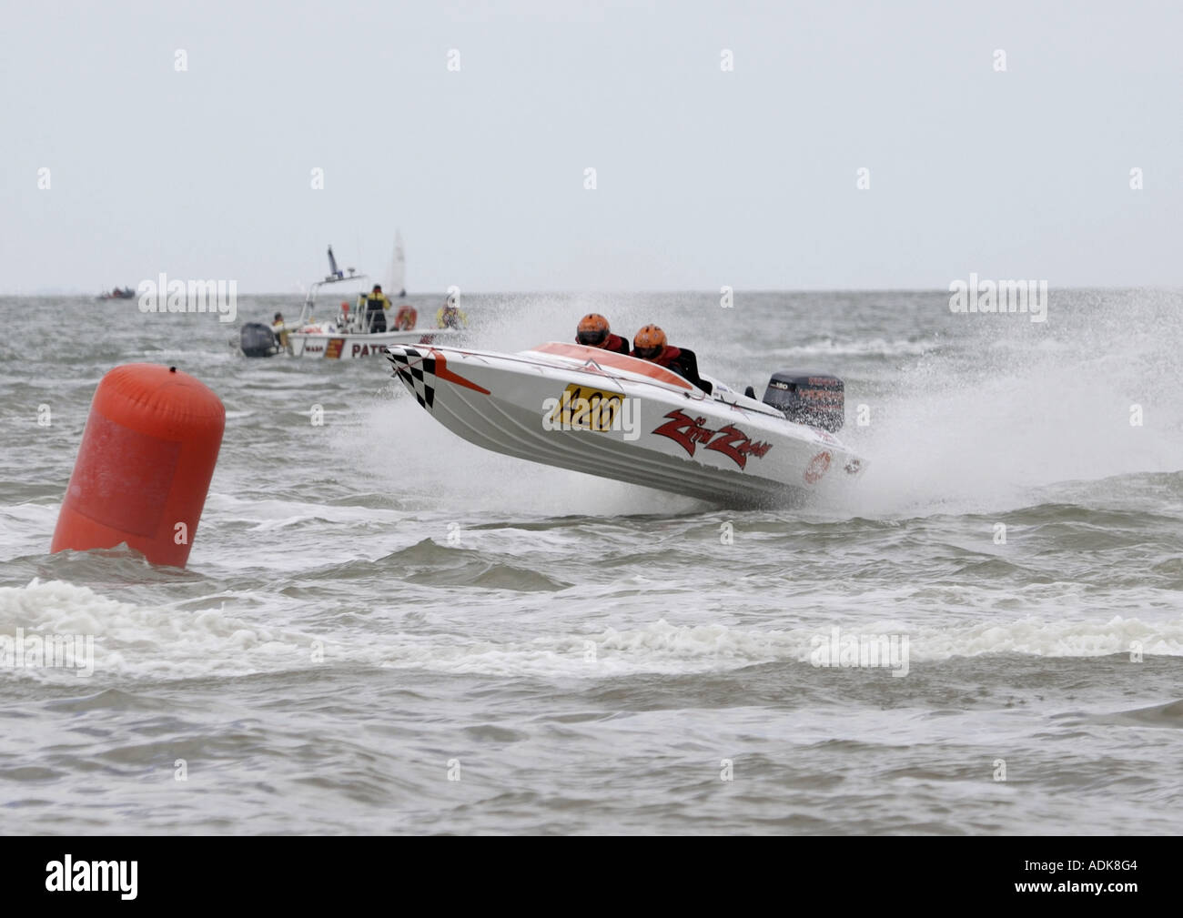 Racing boat hi-res stock photography and images - Alamy