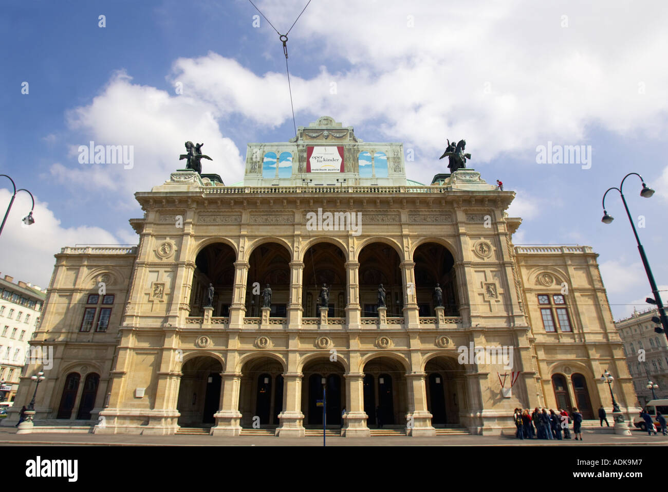 The Vienna State Opera House Stock Photo - Alamy
