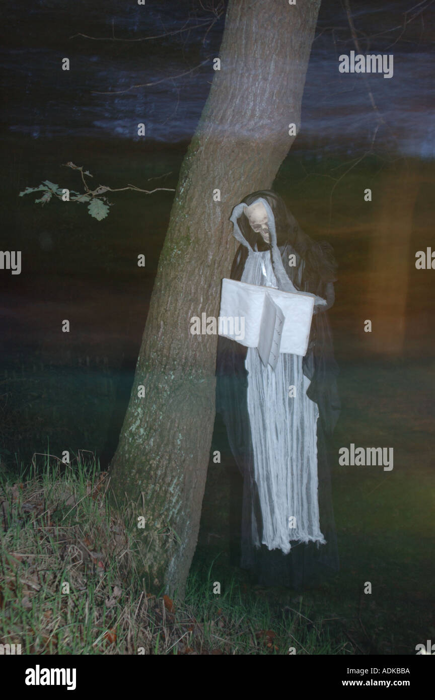 Ghosts grotesque hi-res stock photography and images - Alamy